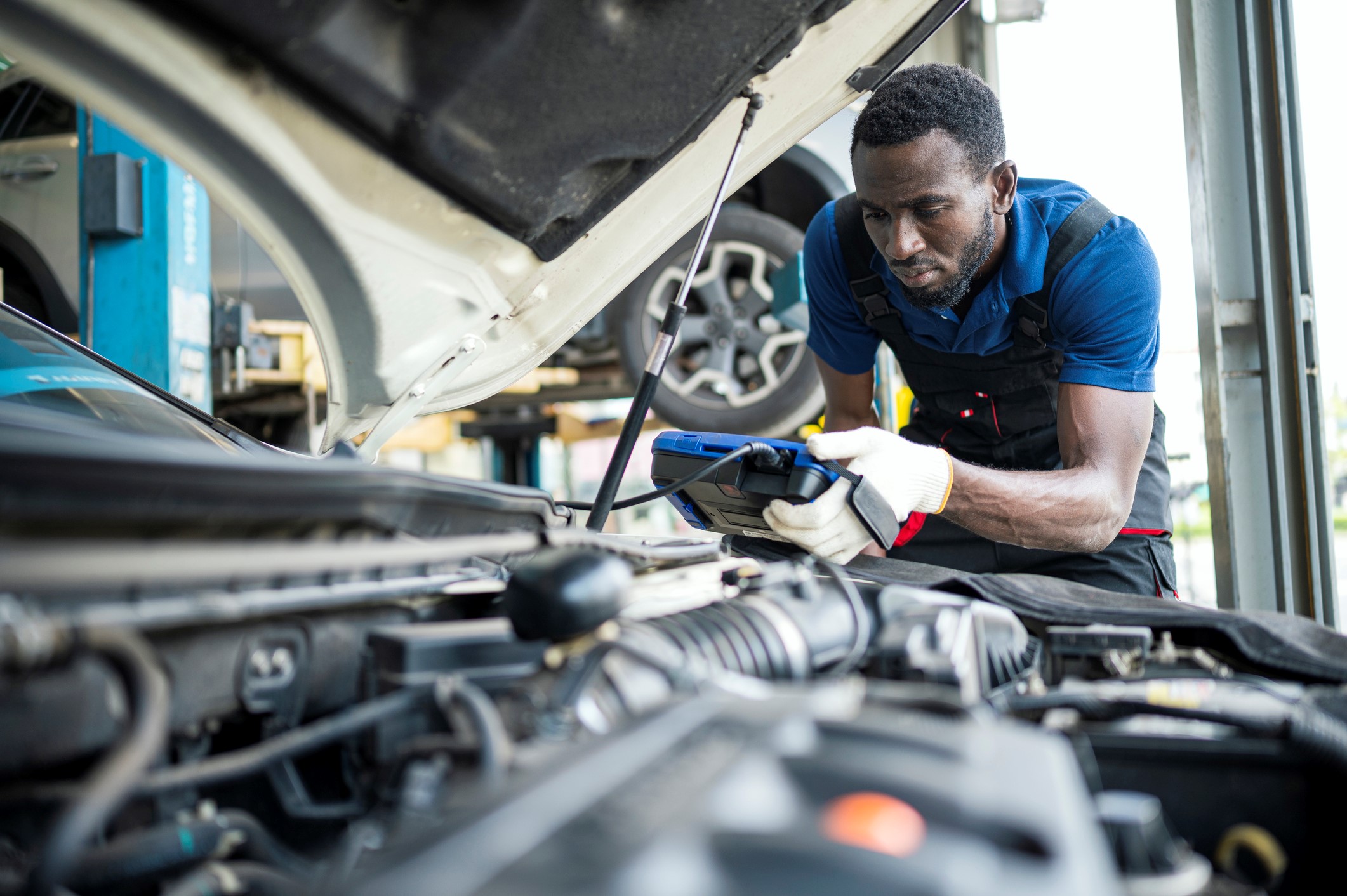 Scholar transport vehicle testing for Transport Month | Western Cape ...