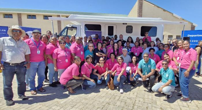 West Coast residents get a DSD mobile office | Western Cape Government